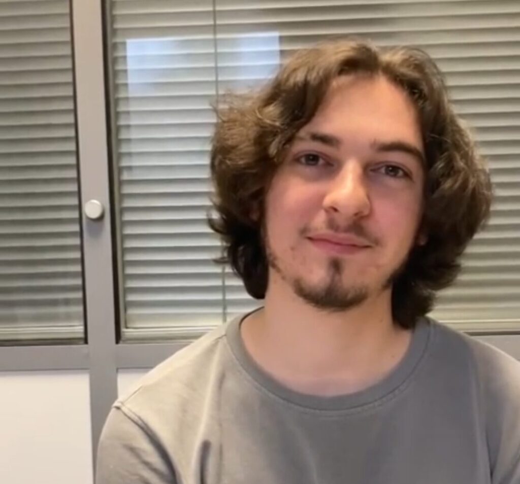 Kinnon, USA - STRALANG